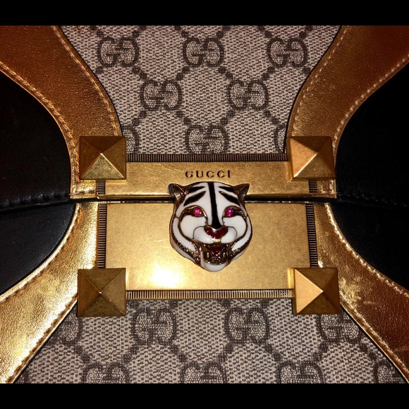 Gucci | Bags | Gucci Logo Print Tiger Top Handle Crossbody Bag | Poshmark